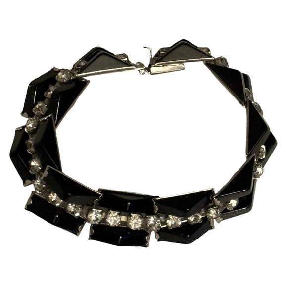 kramer | Jewelry | Vintage Kramer Of New York Mod Rhinestone Triangle ...